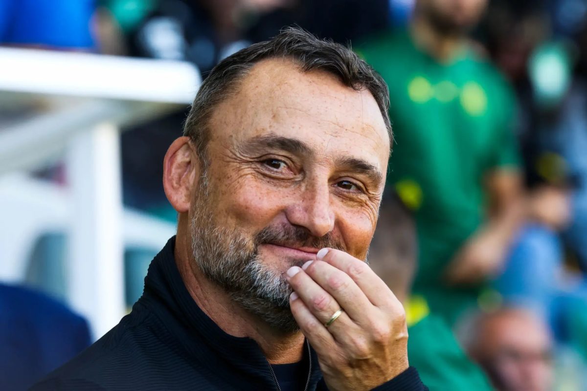 F. Haise, football solaire — CULTURE SANG & OR