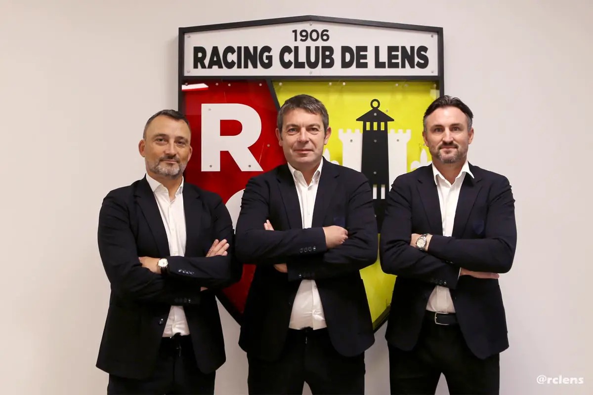 Respect Lens — CULTURE SANG & OR